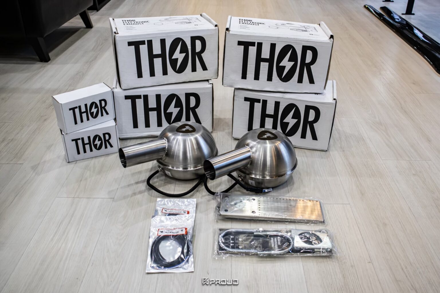 ท่อลำโพง THOR Electronic Exhaust (active sound) • Proud Auto Parts
