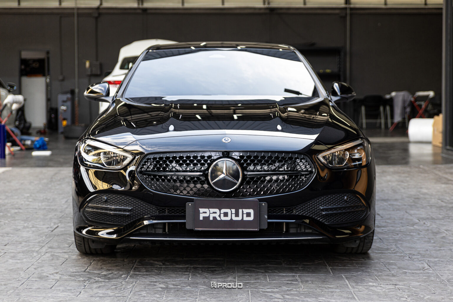 กระจังหน้า Diamond Benz C W206 Avantgard • Proud Auto Parts