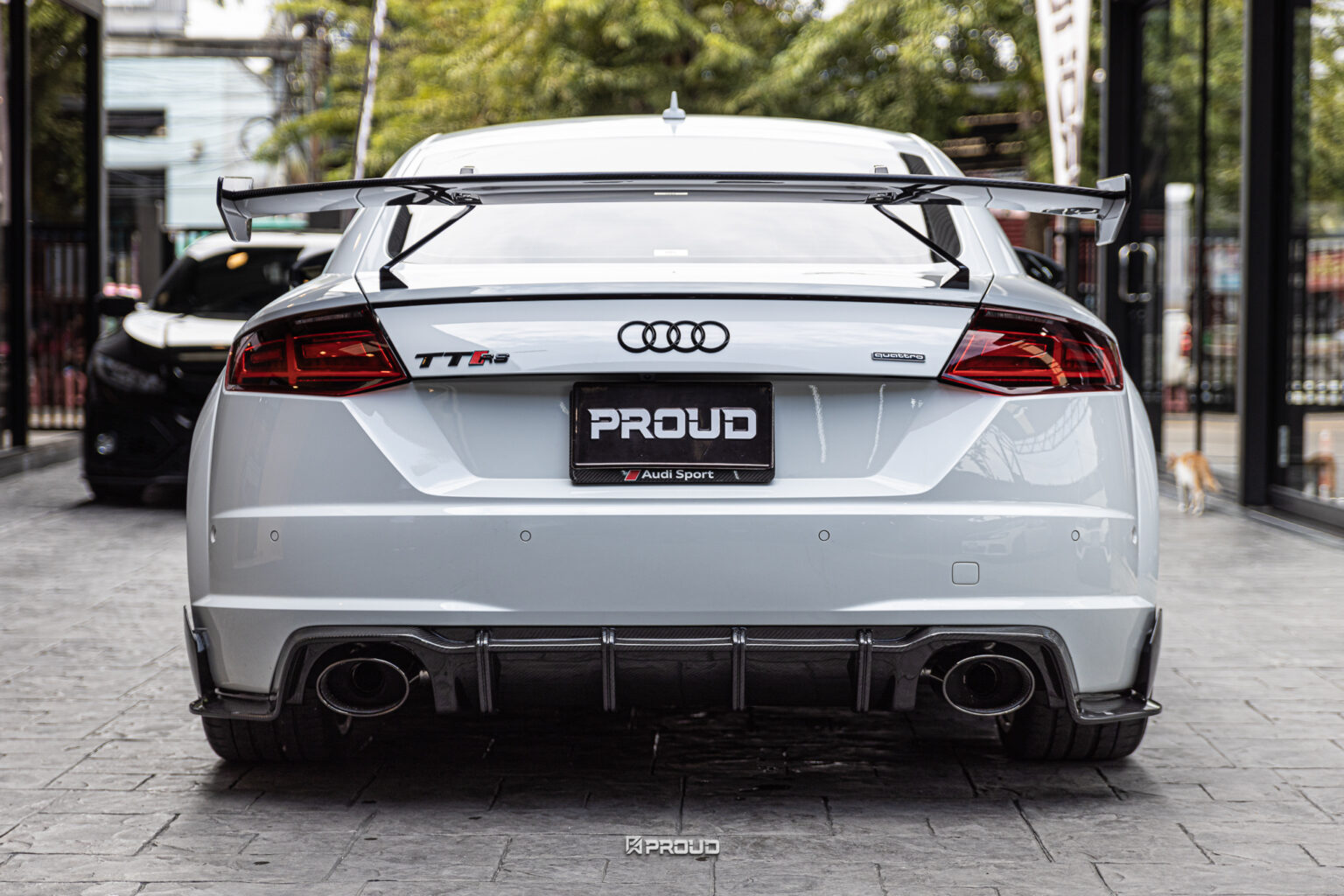 ชุดแต่ง Yofer คาร์บอน รอบคัน - Audi TTRS • Proud Auto Parts