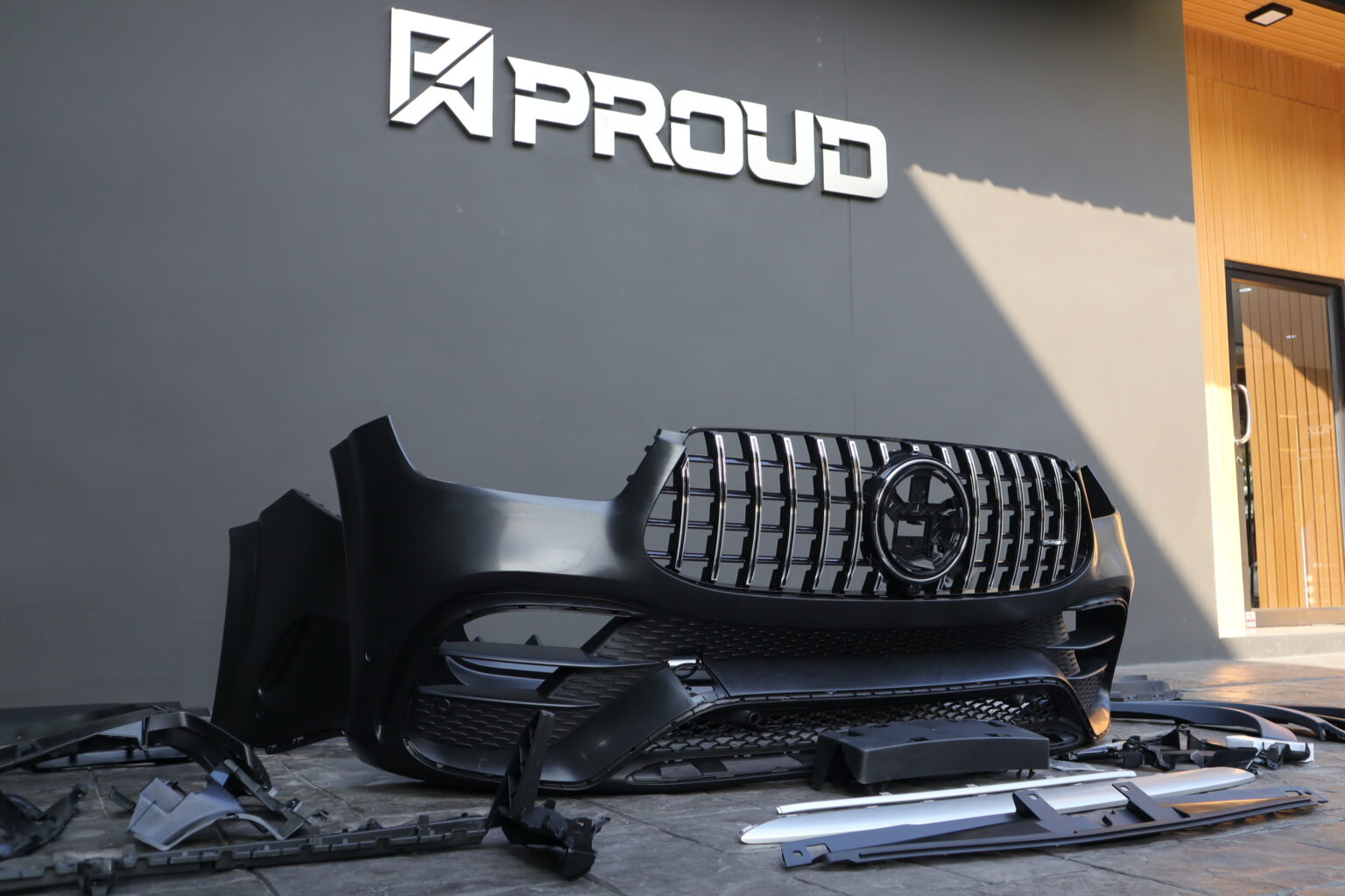 ชุดแต่งแปลงโฉม Benz GLE W167 เป็น GLE63 • Proud Auto Parts