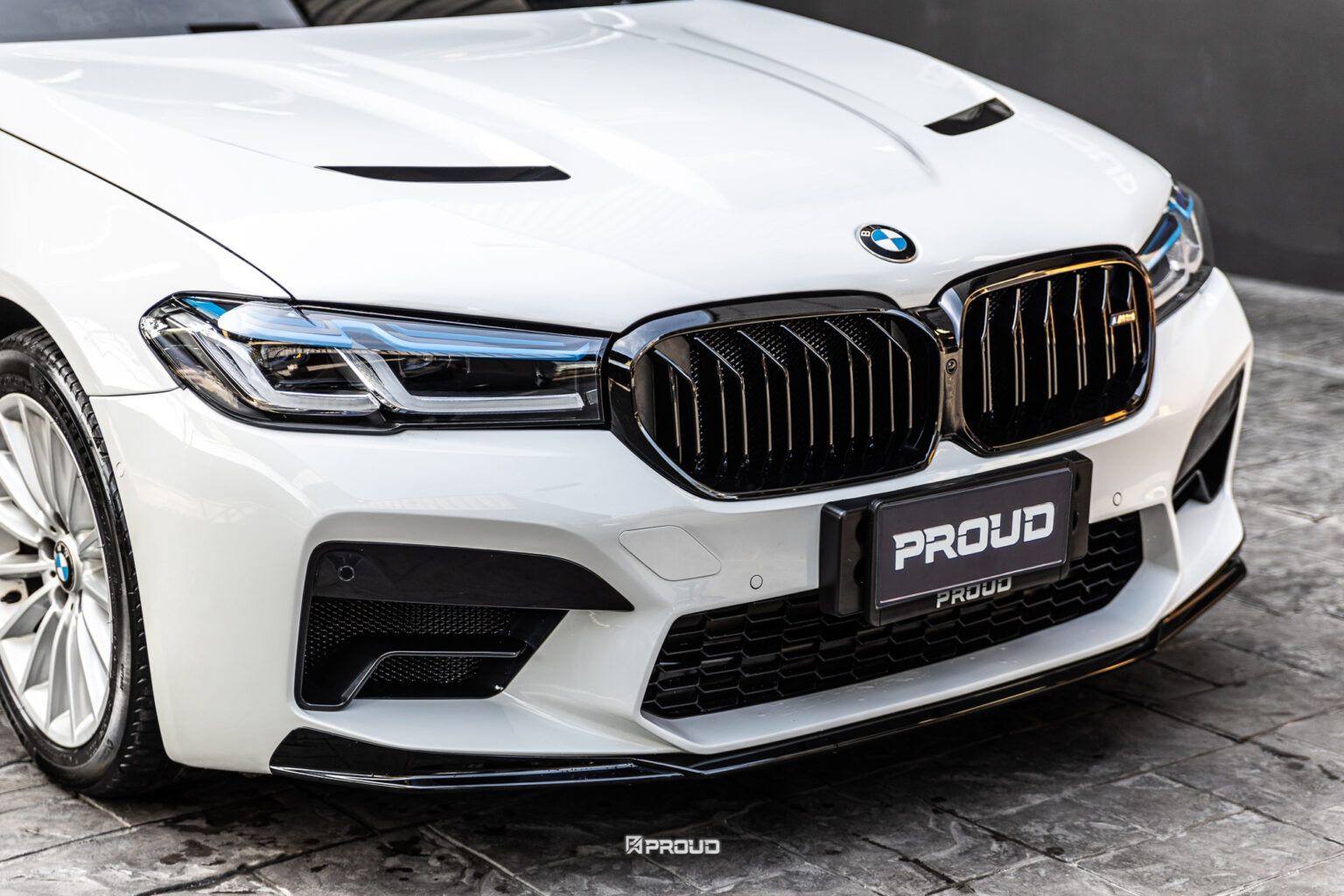 ชุดแต่งแปลงโฉม BMW F10 เป็น M5 G30 LCI รอบคัน • Proud Auto Parts